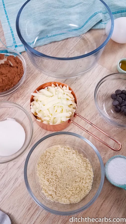 🍫Easy Double Chocolate Chaffles (FREE Cookbook) - Thinlicious