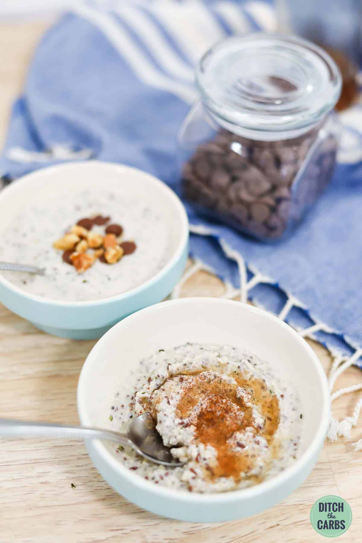 Easy Low-Carb Keto Oatmeal Recipe (5-Ingredients) - Thinlicious