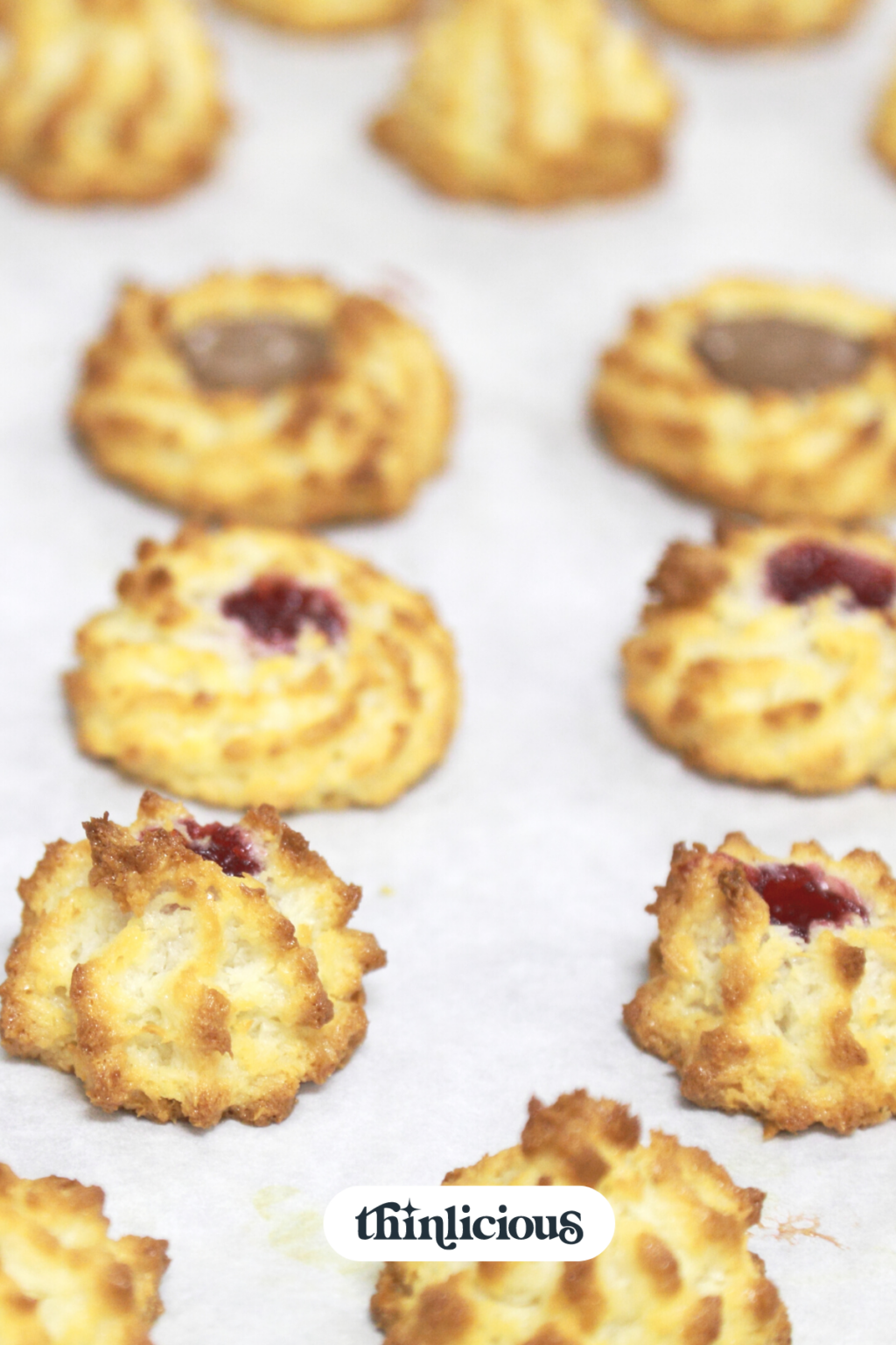 Quick Sugar-Free Macaroons (Easy Coconut Meringue) - Thinlicious