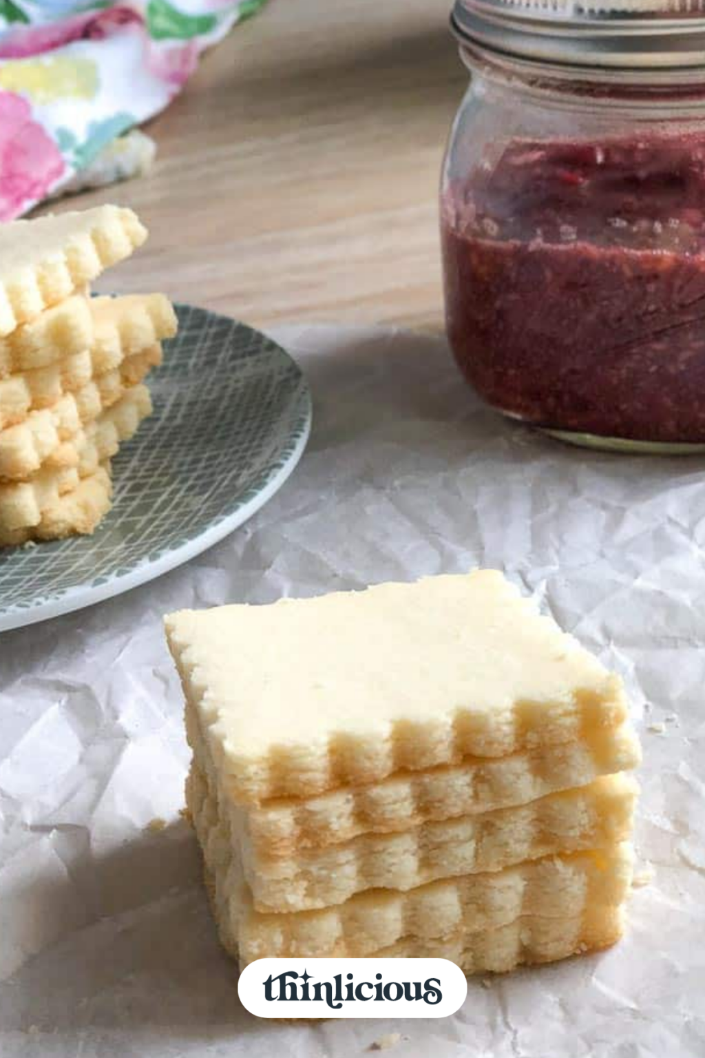 👩‍🍳 The Best Buttery Keto Shortbread Cookies (Coconut Flour) - Thinlicious