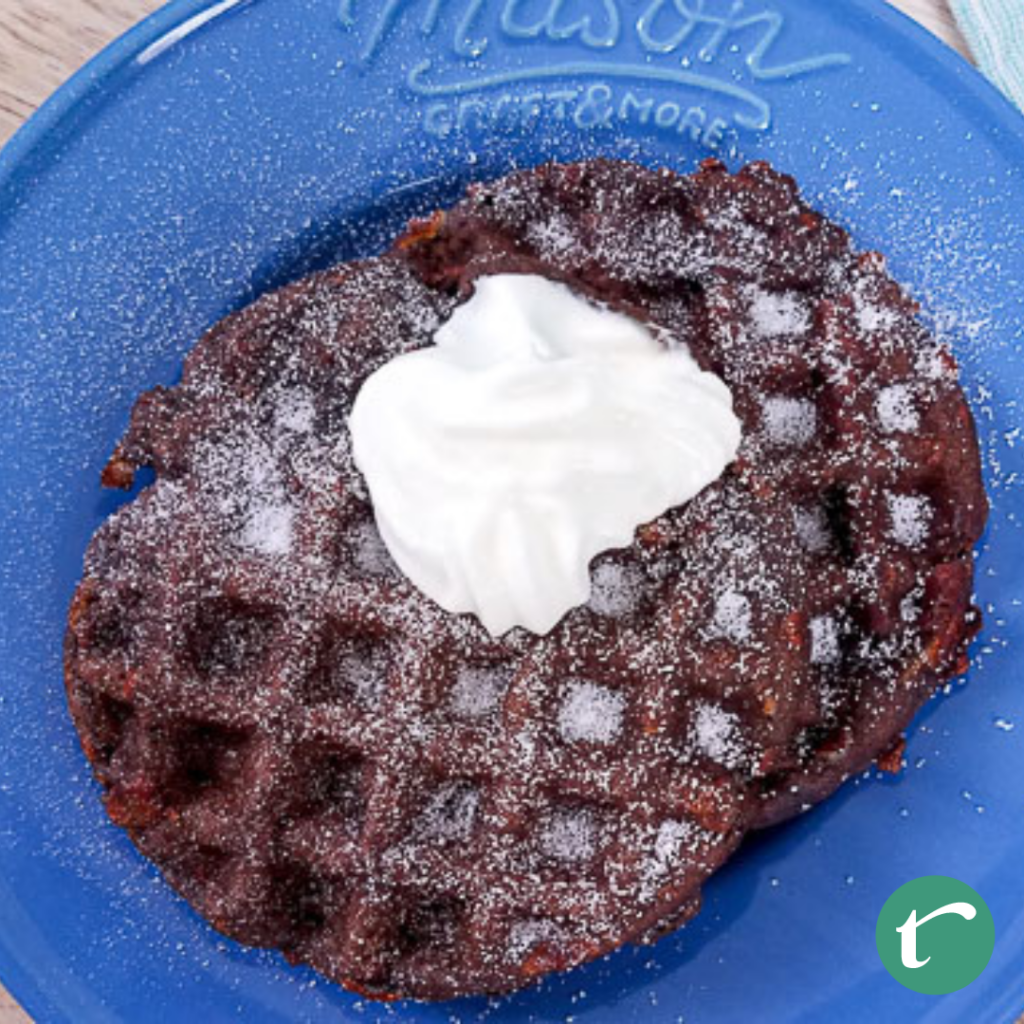 🍫Easy Double Chocolate Chaffles (FREE Cookbook) - Thinlicious